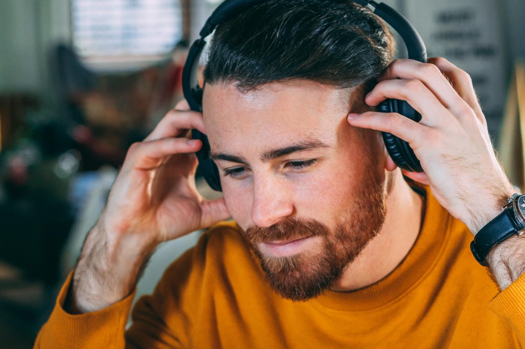 About – Polly Studio